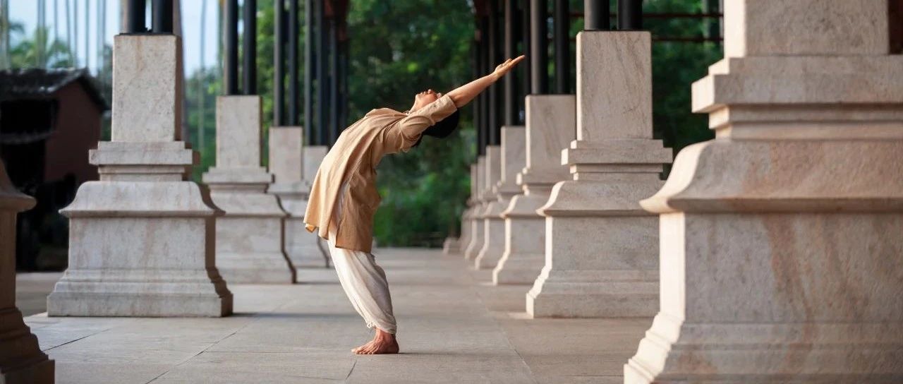 Isha瑜伽：回归纯粹的古典瑜伽科学 | isha瑜伽 萨古鲁